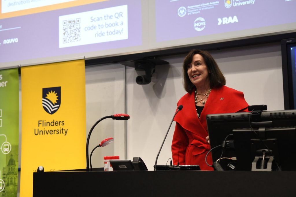 Driverless shuttle trial advances – News