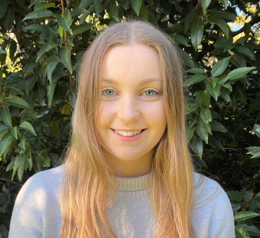 Dangers of dating sites for teens – News