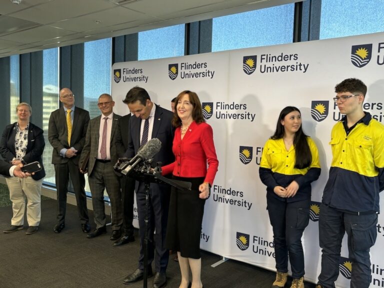 New degree apprenticeship bridges blue-and-white-collar divide – News